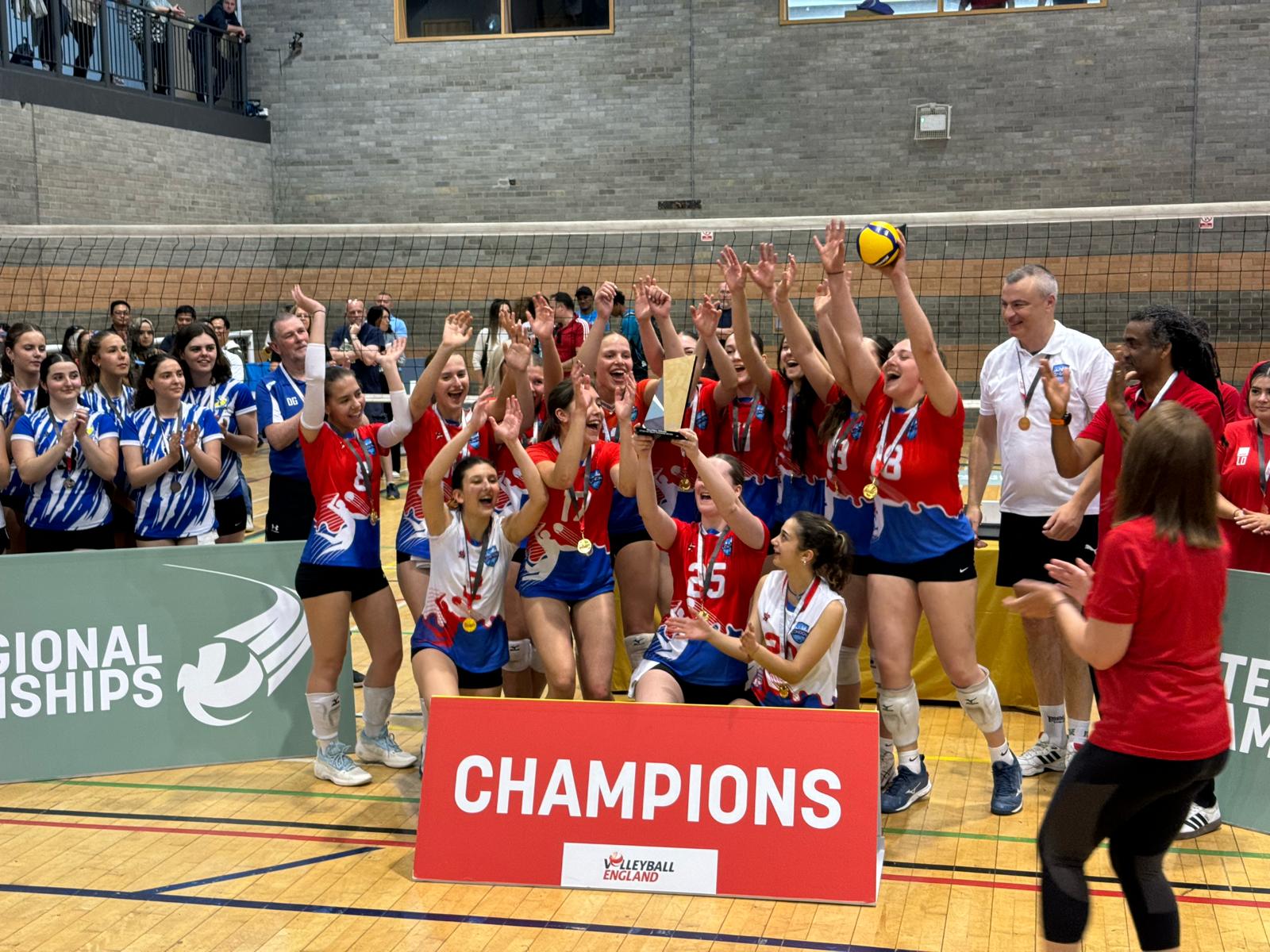 London Juniors shine at Inter-Regionals - London Volleyball Association